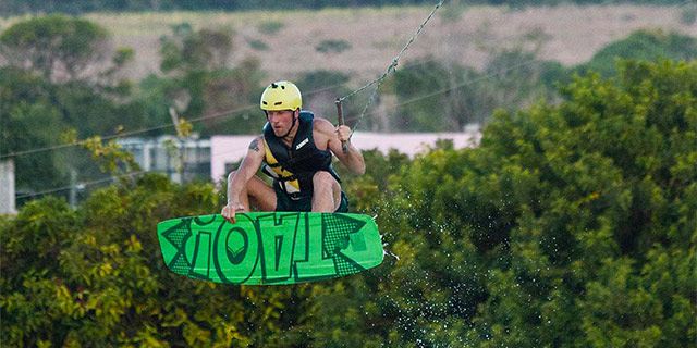 Wakeboarding Fun, Tube Riding and Stand Up Paddle - Mauritius Attractions