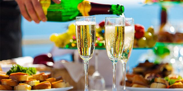 Romantic Champagne Breakfast for Couples at Shanti Maurice - Mauritius ...