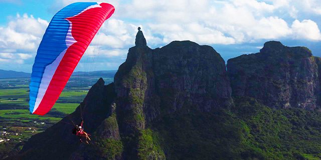 Paragliding in Mauritius - Tandem - Mauritius Attractions