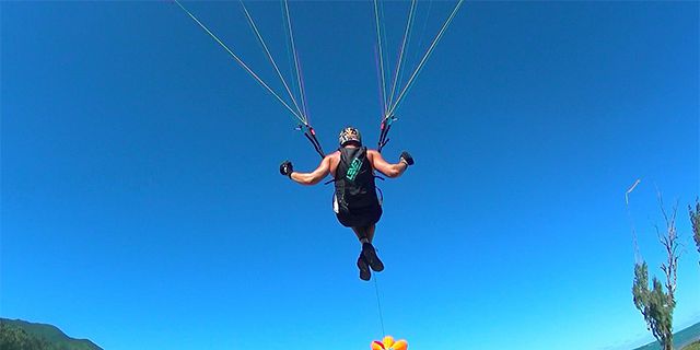 Paragliding in Mauritius - Tandem - Mauritius Attractions