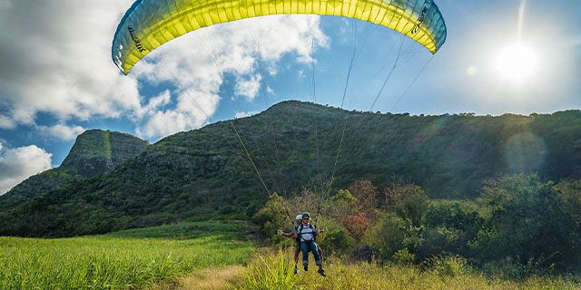 Paragliding in Mauritius - Tandem - Mauritius Attractions