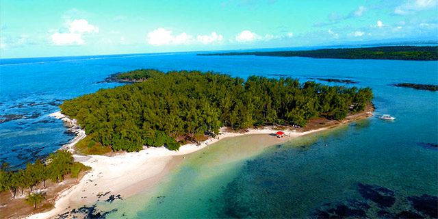 Exclusive Bounty Pirate Boat Trip - North of Mauritius - Mauritius ...