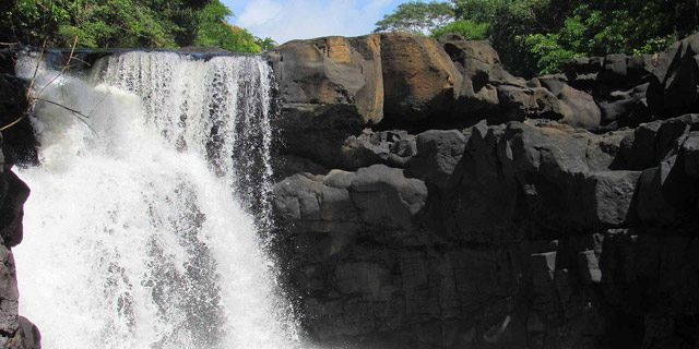 East Coast Trip: Snorkelling at Eau Bleue & GRSE Waterfall Visit ...