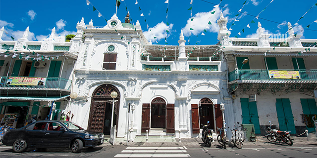 Visit of Jummah Masjid - Islamic Mosque & Place of Worship - Mauritius ...