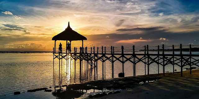 St Félix Beach - Mauritius Attractions