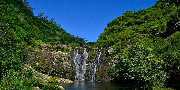 Hiking Trip at Tamarind Falls - Half Day - Mauritius Attractions