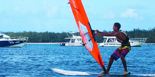 Windsurf rental package for experienced surfers! - Mauritius Attractions